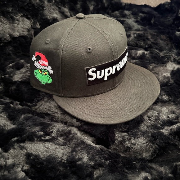 Supreme | Accessories | Authentic Supreme Grinch Black 7 4 New Era 59 ...